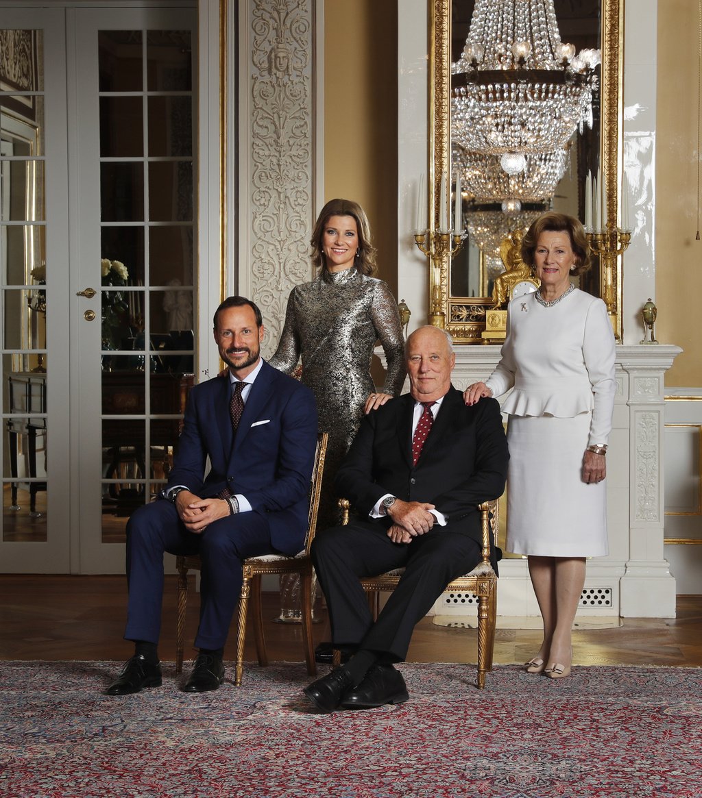 New official photos of The Norwegian Royal Family have been released to ...
