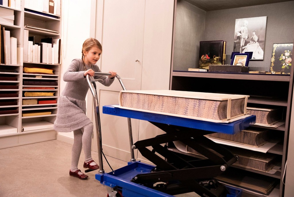 King Carl Gustaf, Crown Princess Victoria and Princess Estelle visited ...