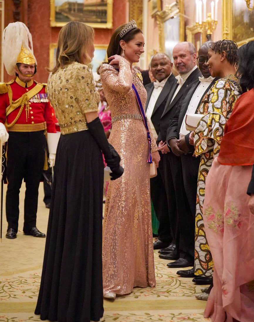 The British royal family | Buckingham Palace Christmas Diplomatic ...