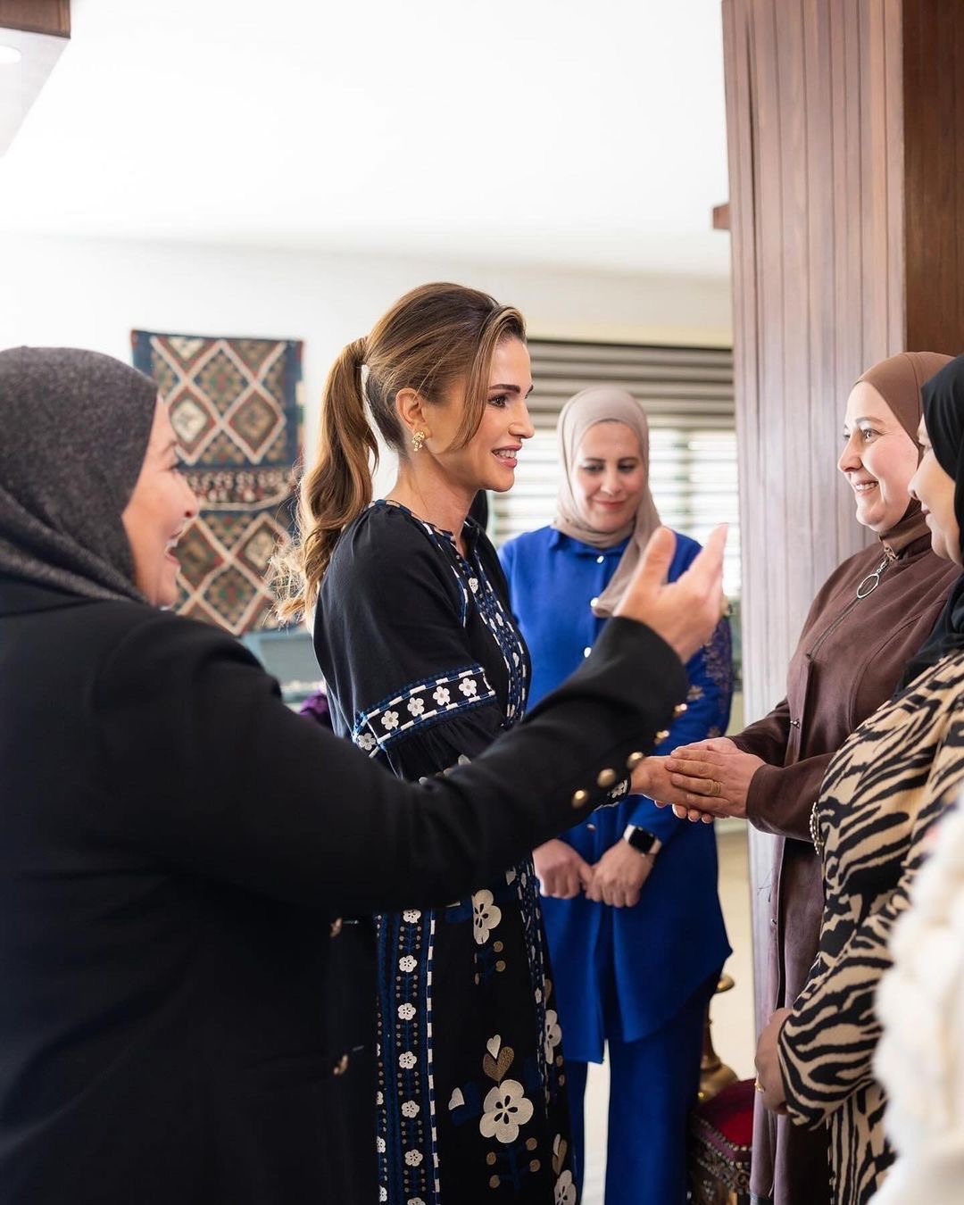 Queen Rania visit to Wadi Musa Ma’an in Jordan – The Real My Royals