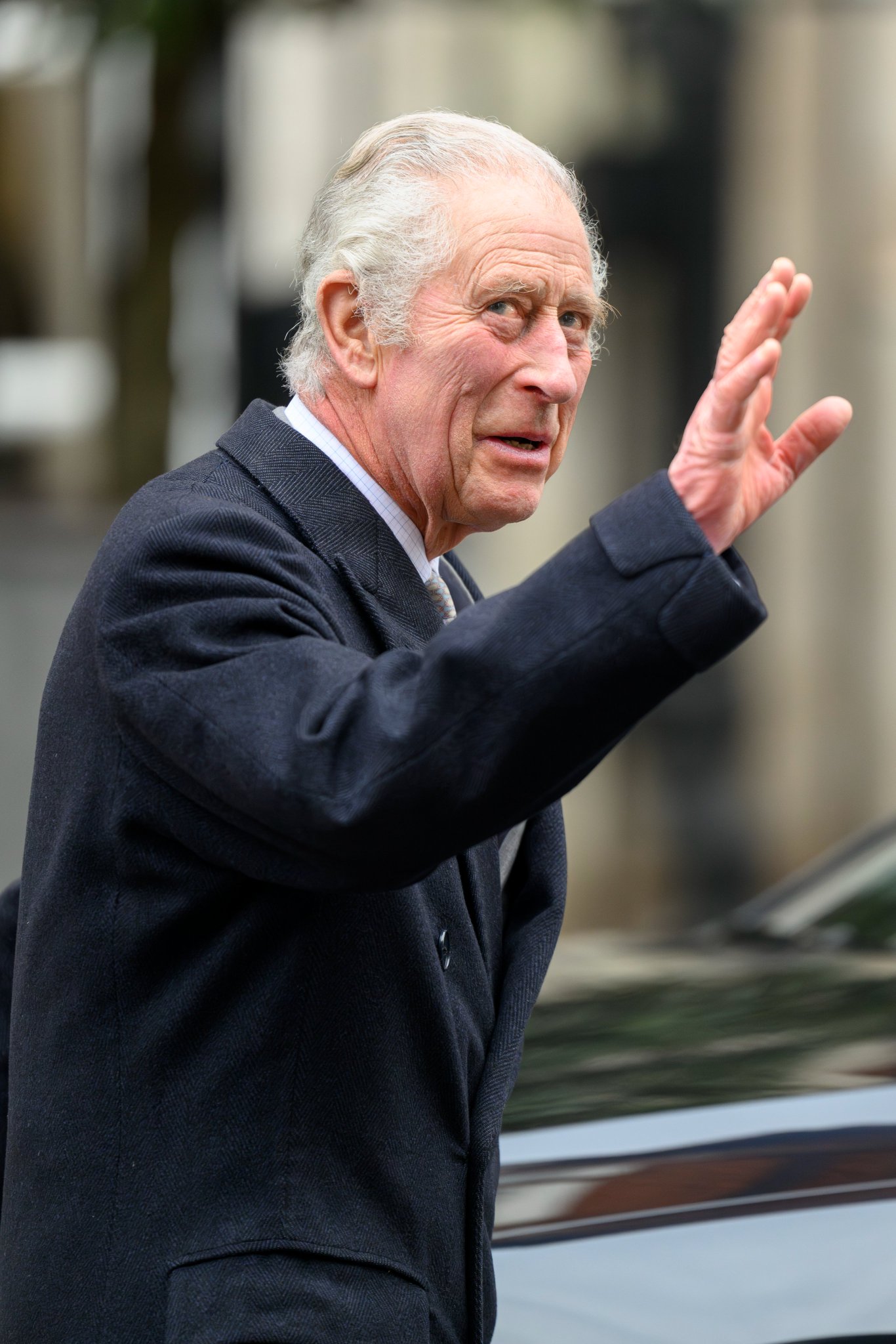 King Charles III leaves the London Clinic with Queen Camilla after his ...