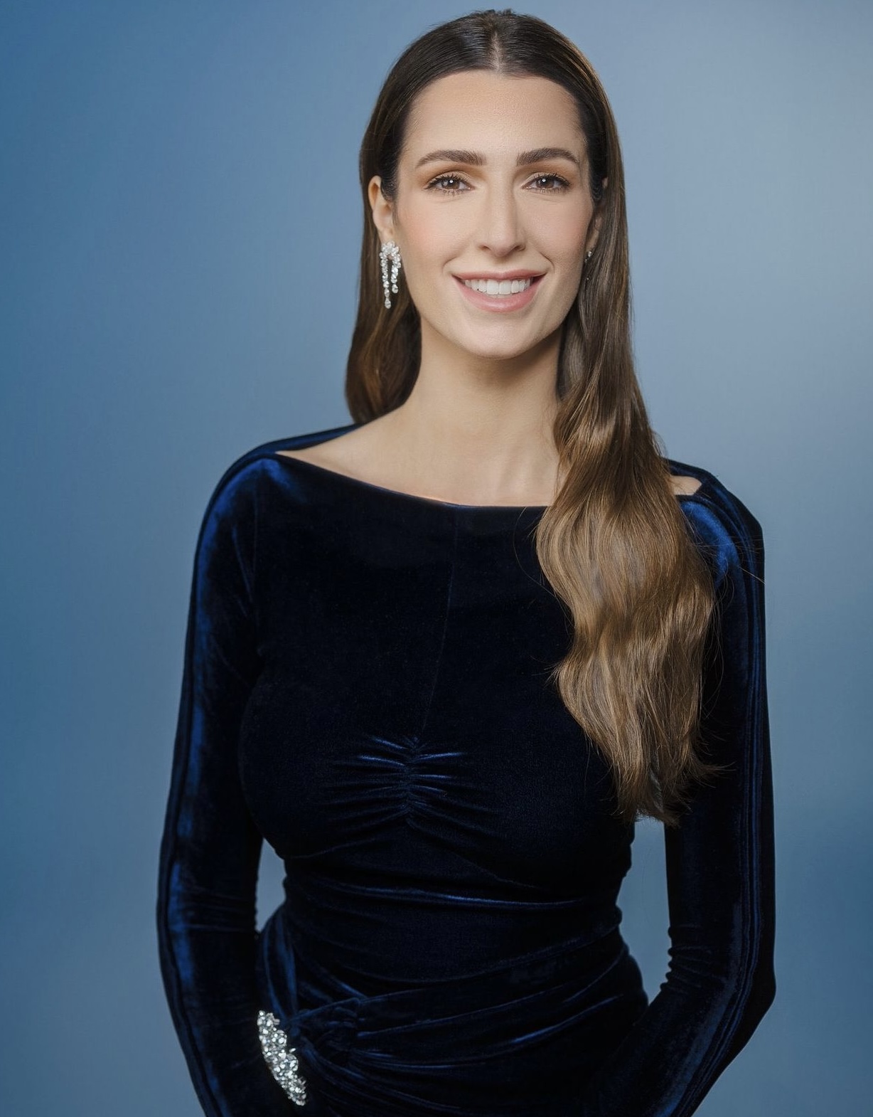 The first official portrait of Princess Rajwa Al Hussein has been ...