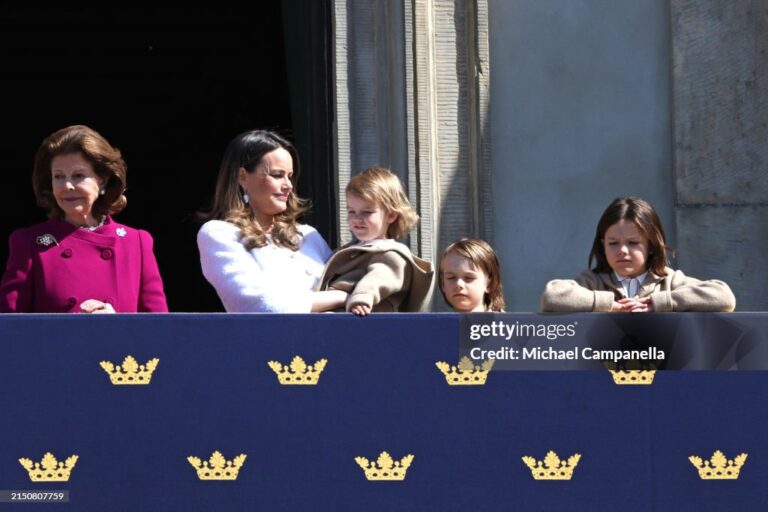 Page 13 – The Real My Royals