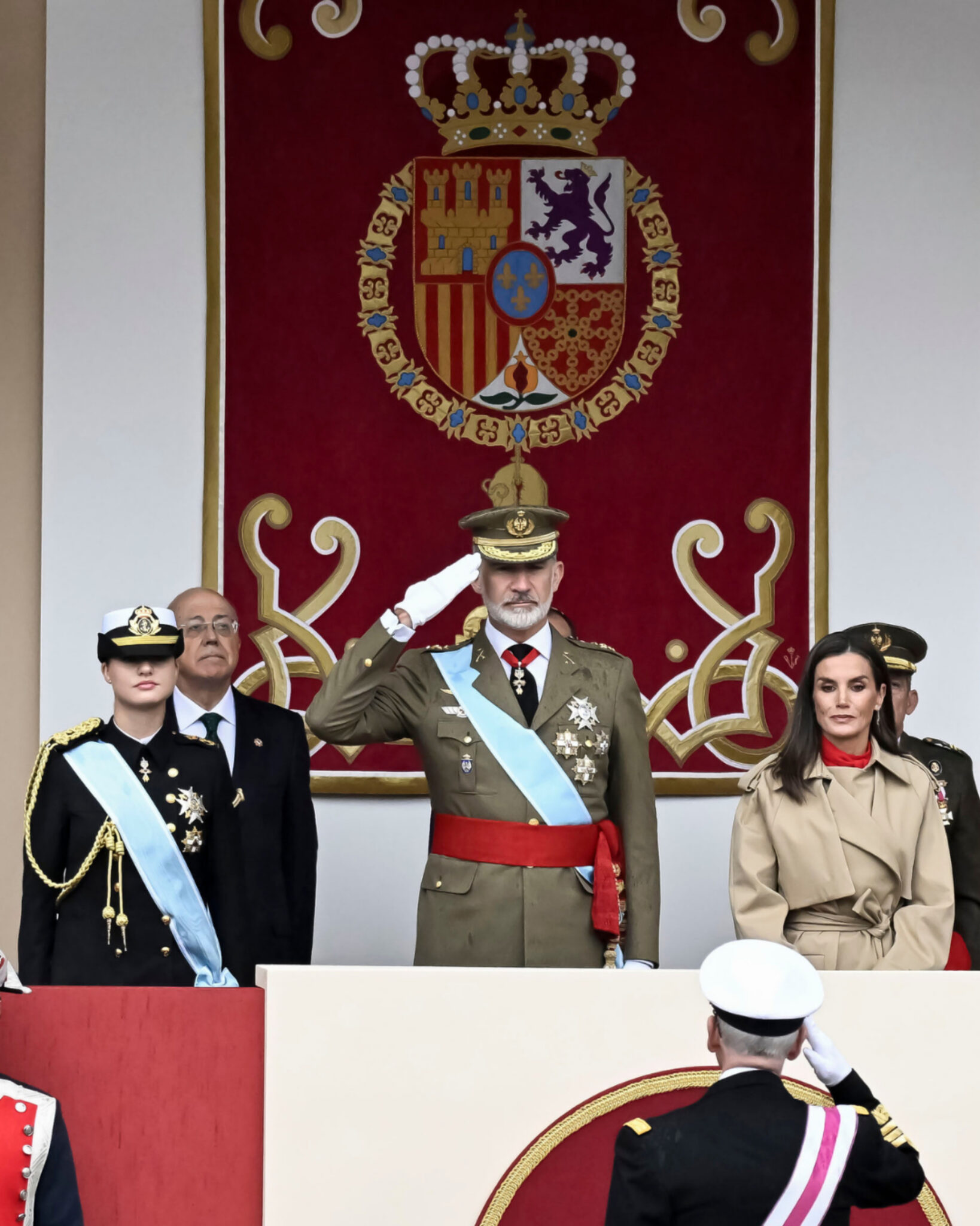 Spanish royal family celebrate national day – The Real My Royals