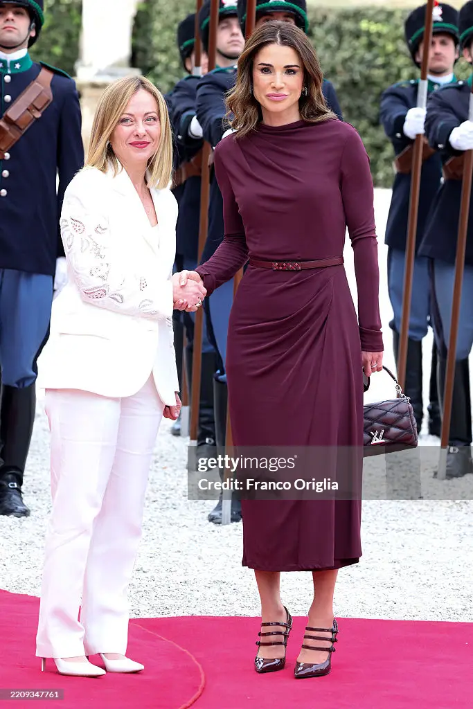 Queen Rania meet with Italian Prime Minister Giorgia Meloni at Villa Pamphil in rome – The Real ...